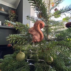 Woodland Metallic Gold Bronze Squirrel Christmas Tree Decoration ...