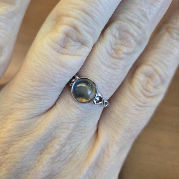 Sterling Silver Mood Ring Changes Colors Indicating Your Mood, Little ...