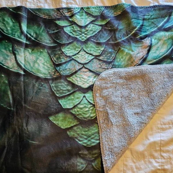 Dragonscale Blankets | Cozy Fantasy Throws for Gaming, Home Decor and ...