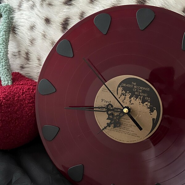 Clock Upcycled From Vinyl Record Vintage Fab Four - Etsy
