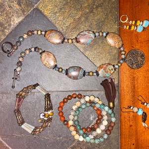 Rustic Button Bracelet, Southwest Arrowhead, Ethnic Bone, Organic ...