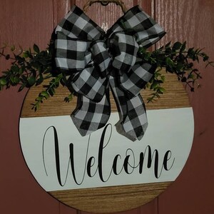 LGBT Welcome Sign, Pride Door Sign, LGBTQ Decor, LGBTQIA Round Welcome ...