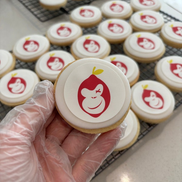 Cupcake Toppers - Personalised Edible Icing Discs 2" (50mm), 1.5" (38mm ...
