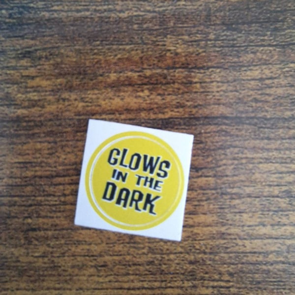 Funko Pop X25 Hot Topic Exclusive Replacement Sticker - Etsy