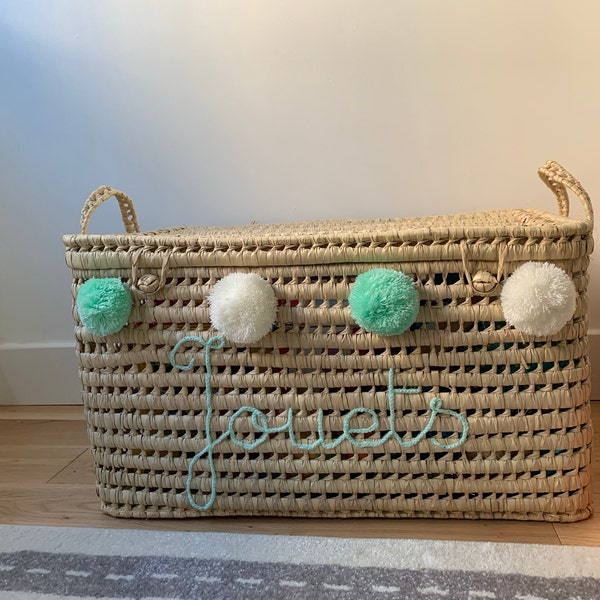 PERSONALIZED Wicker Storage Chest, Toy Trunk 60cm - Etsy