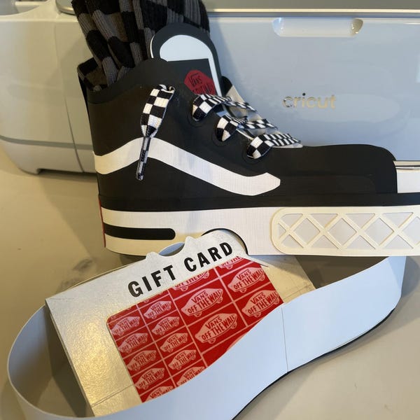 3D Sneaker Gift Box SVG 3D Canvas Sneaker Box Trainer Gift Box for ...