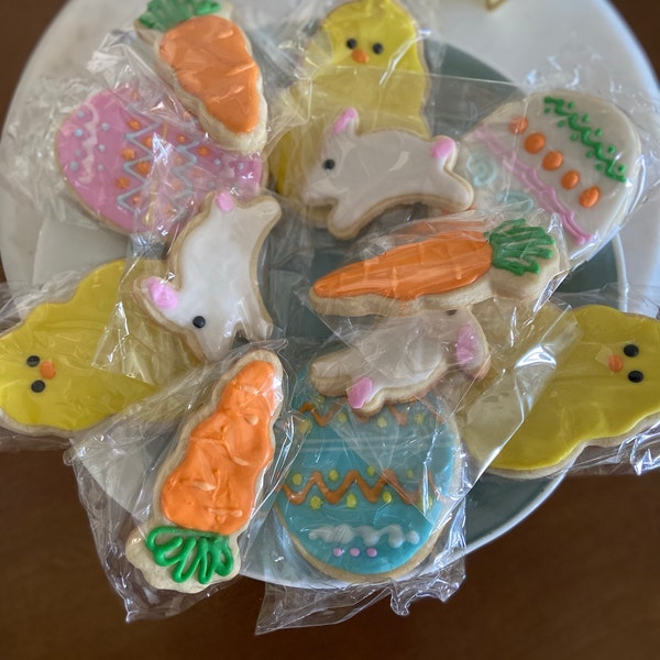 One Dozen-- Lipstick Shaped Cookies----makeup Cookies----perfect for ...