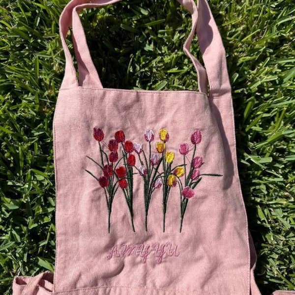 Personalized Embroidered Apron for Women, Flower Garden Embroidered ...