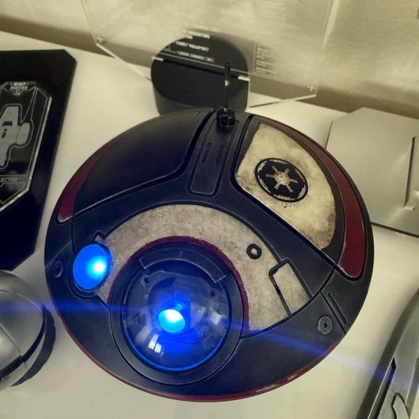 LOLA Kenobi Bug Droid Animatronic Star Wars Custom Weathered or Painted ...