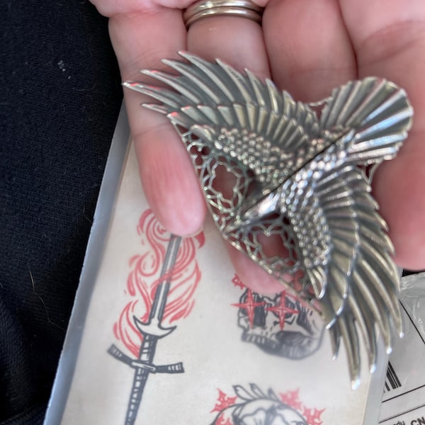 Raven Cloak Clasp - Etsy