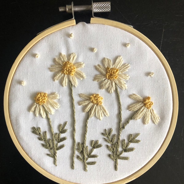 Daisies Embroidery Kit, Floral Hand Embroidery Kit for Beginners, Daisy ...
