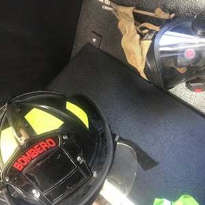 BOMBERO -> Highly REFLECTIVE