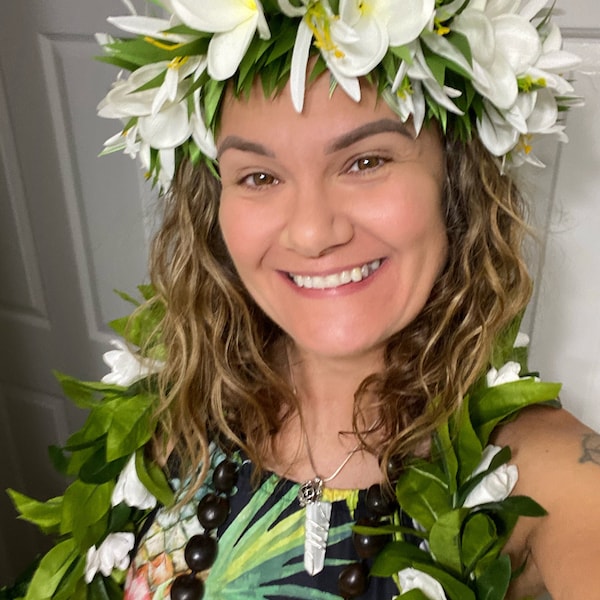 Traditional Maile Lei With White Tuberose (artificial) - Etsy