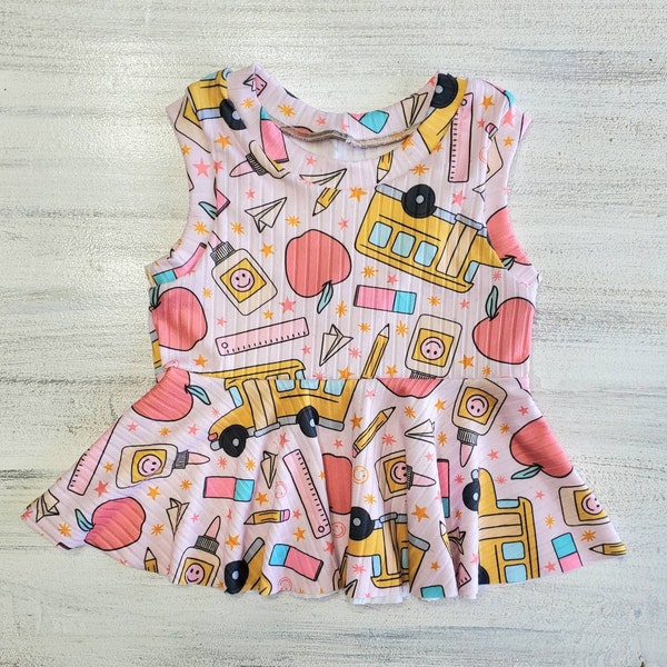 Back to School Pattern Retro School Seamless Repeat Pattern for Fabric ...