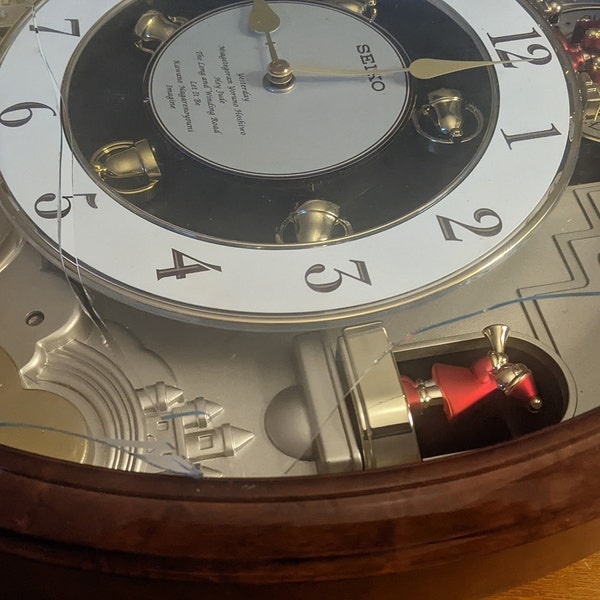 Seiko Melodies in Motion Swarovski Wall Clock * Castle and Trumpeting ...