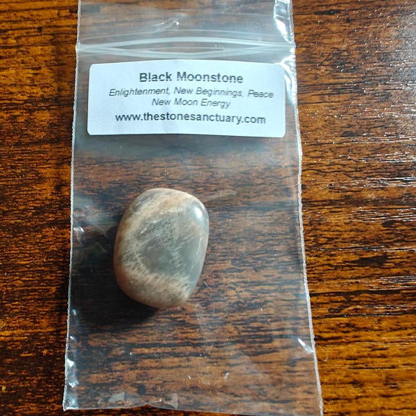 Black Moonstone Tumbled Stones | Polished Crystals Gemstones for Crown ...