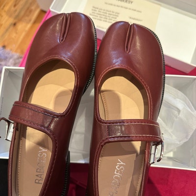 Women Retro Style Round Toe Three Straps Mary Jane Heels Classic Red ...