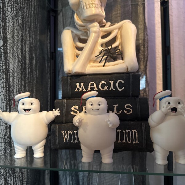 3 Adorable Ghostbusters Mini Stay Puft Marshmallow Man Figurines (3 ...