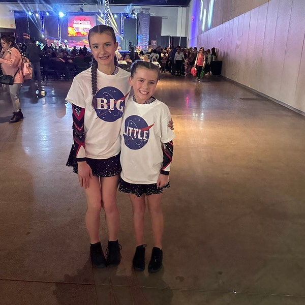 Wayne's World Garth Algar Aerosmith Halloween T-shirt, Aero Force One ...