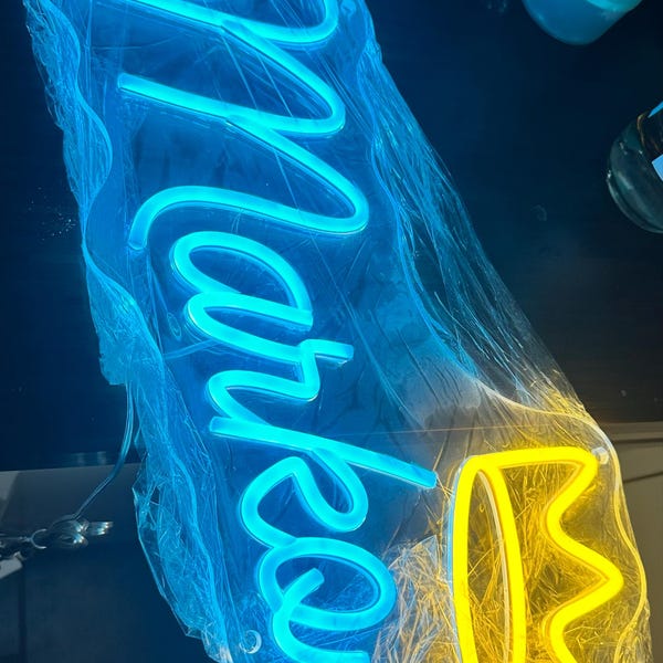 Angel Wings and Halo Neon Sign Custom, Angel Wings Neon Sign, Party ...