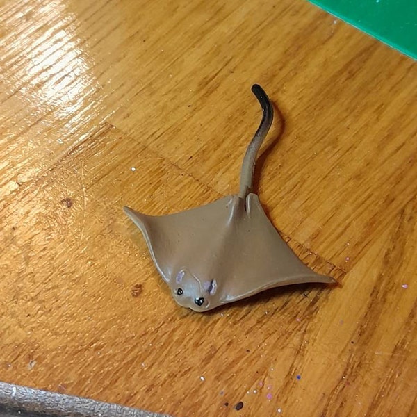 MINIATURE Cownose Ray Sea Life Animal Figurine Dollhouse Fairy Garden ...