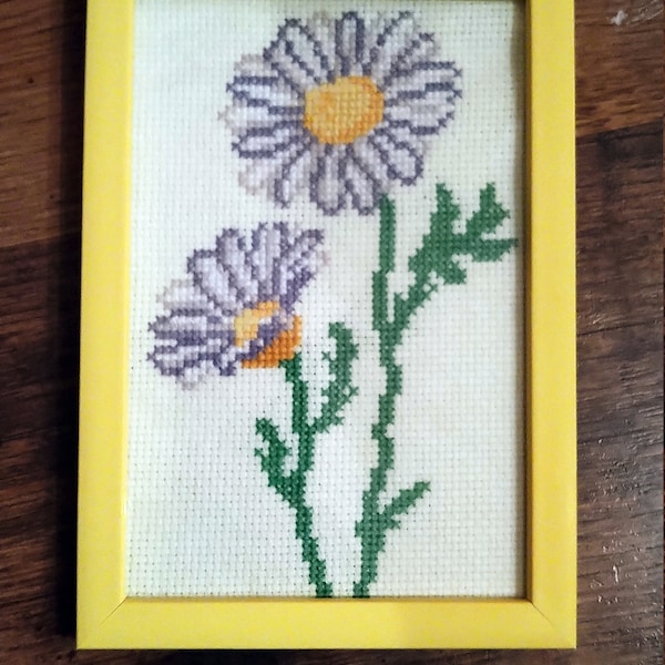 Daisy Cross Stitch Pattern, White Daisies Cross Stitch Chart, Birth ...