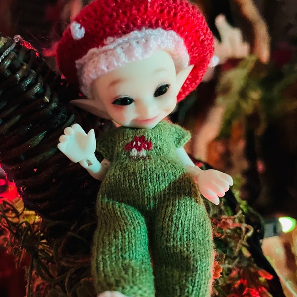 Light Green Knit Frog From Tiktok. Soft Whimsical Toad. Hippie Woodland ...