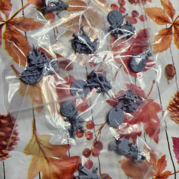 Box of Minis Dnd, Dungeons and Dragons, Tabletop Gaming, Miniature ...