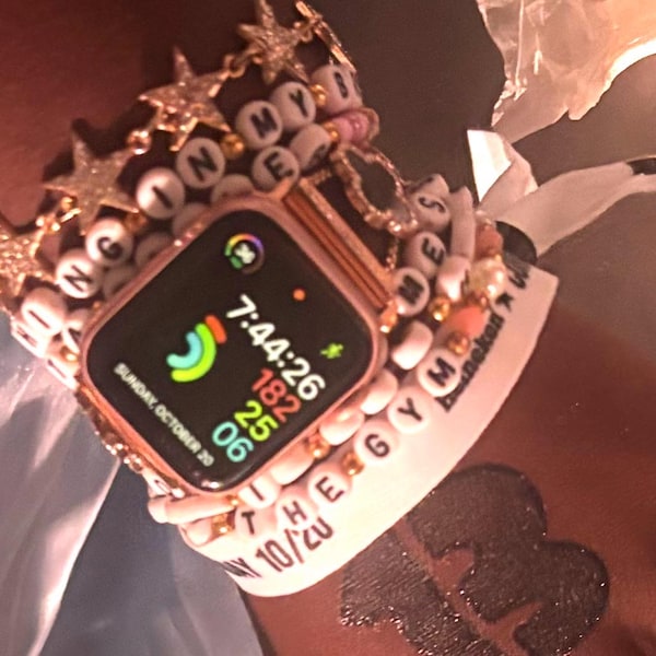 ERAS | UNHINGED Friendship Bracelets | Set of 10 Bracelets - Etsy