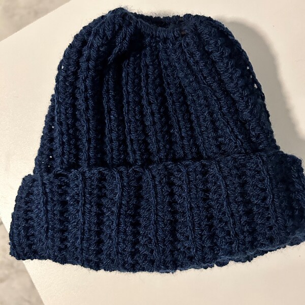 Easy Breezy Bun Beanie Crochet Pattern - Messy Bun Hat Crochet Pattern ...