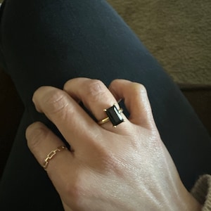 Stunning Rectangle Black Onyx Necklace Simple Crystal Pendant ...