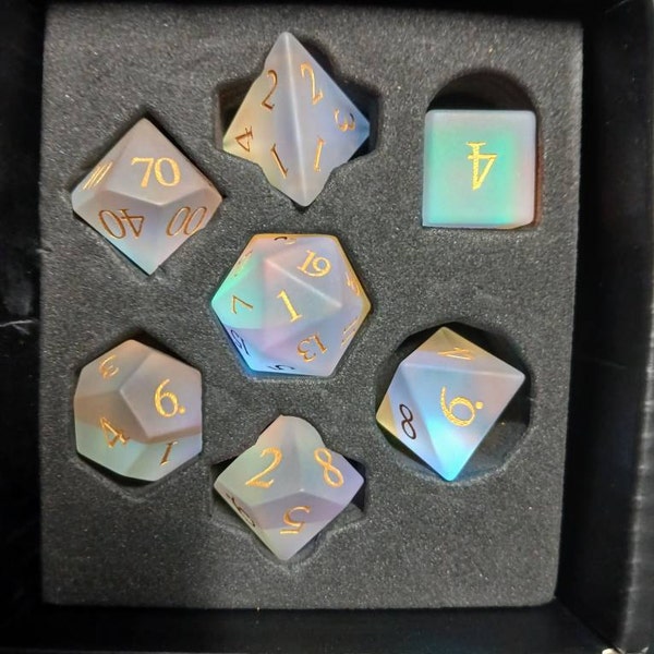 Viking Natural Tiger Eye Stone Dnd Dice Set |gemstone Dice Set ...