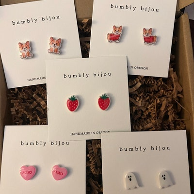 CORGI Stud Earrings / Hypoallergenic Titanium Posts / Corgi Lover Gift ...