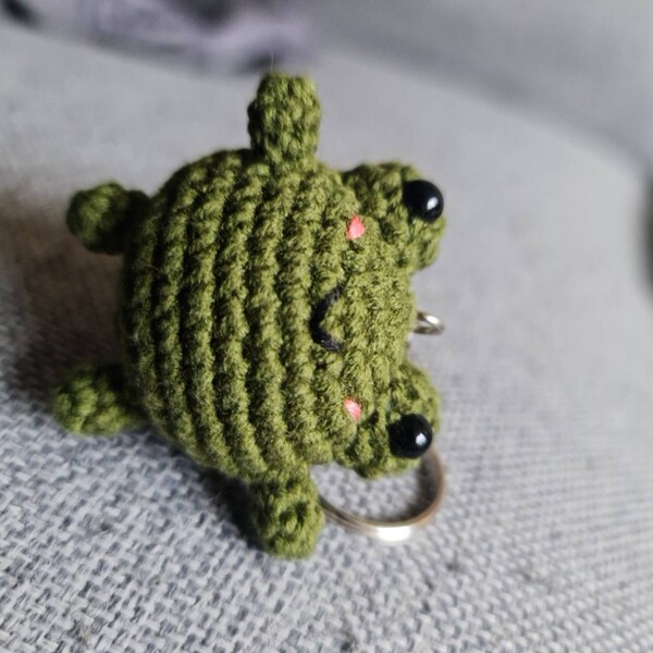 Green Frog, Crochet, Amigurumi, Keychain - Etsy