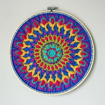 Spanish Mandala Overlay Crochet PATTERN Round Colorful Cushion Instant ...