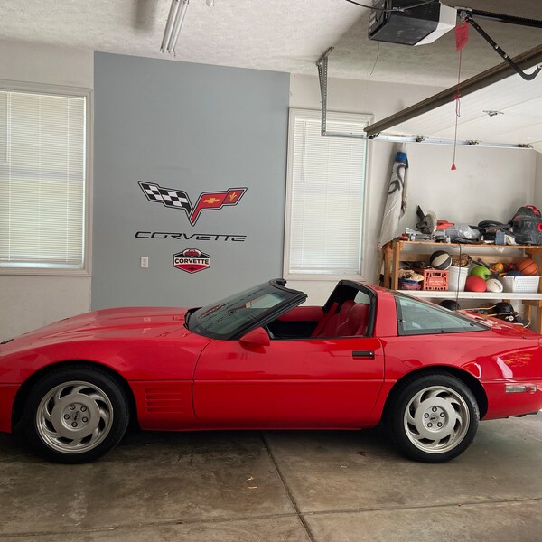 Corvette Logo Wall Decal Art Racing Car Vinyl Wall Sticker - Etsy