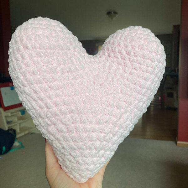 Large Plush Heart Crochet Pattern PDF - Etsy