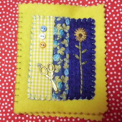Sunflower Yellow Needle Case, Embroidered Felt Needle Book, Seamstress ...