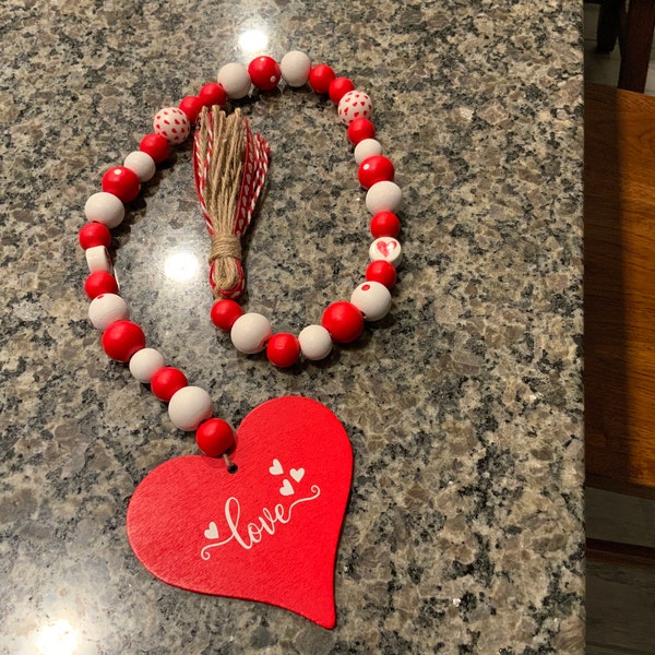Farmhouse Valentines Garland, Hearts, Love Garland, Valentines Decor ...