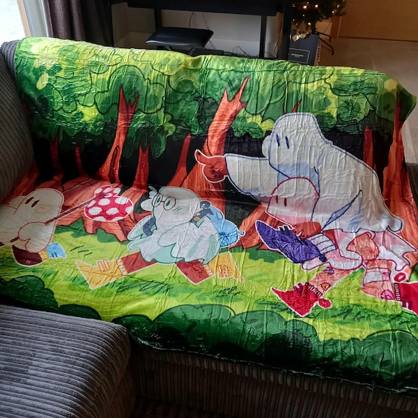 Runaway Ghost Throw Blanket! - Etsy