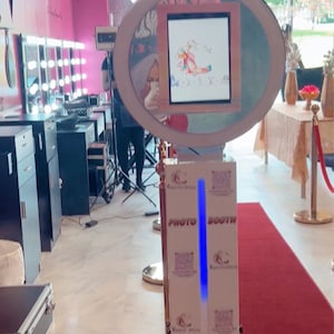 IPad Digital Photo Booth With Roaming Ring Light With a Free Flight ...