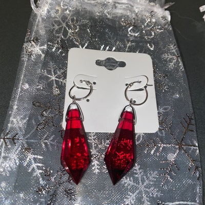Weiss Volume 7 Cosplay Earrings - Etsy