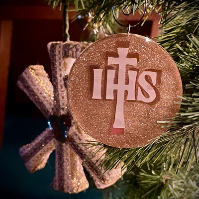 Solas Christmas Ornament Set - Etsy