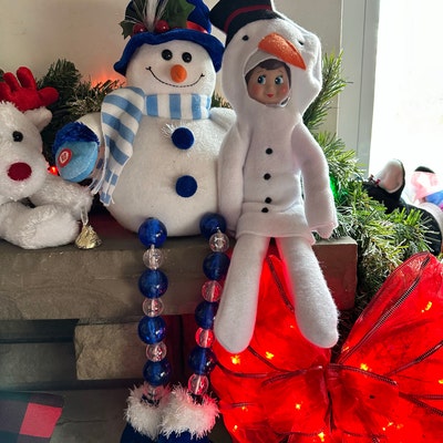 Reindeer Elf, Santa Elf, Gingerbread Elf, Snowman, Christmas Tree ...