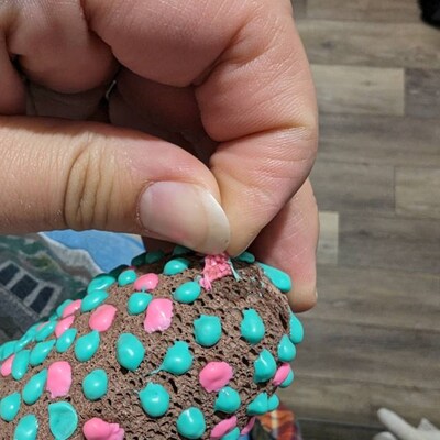 Duck Picky Party Pad™ and Tray Satisfy Your Urge to Pick, Pop and Peel ...