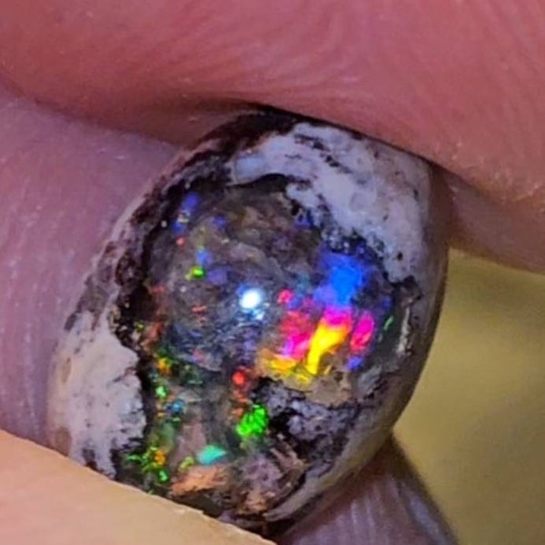 Amazing Fire Opal on Matrix With Its Beautiful Sparkles and Landscapes AAA Quality Weight 11.00 ...