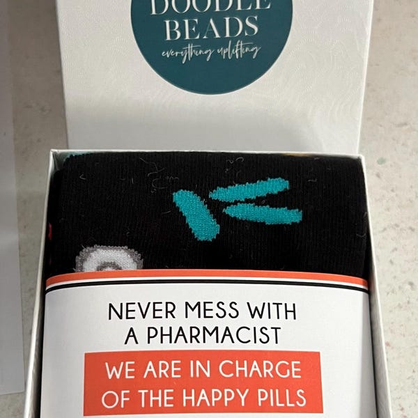 Funny Pharmacy Gifts, Pharmacist Doctor Socks & Sock Wrap Quote Pun ...