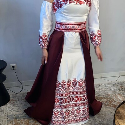 Tmen Thobe Gumbaz Kumbaz Palestinian Dabke Zaffa Wedding Dance With ...