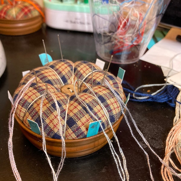 One Handmade Primitive Pin Keep / Pincushion / Pin Cushion in Rustic ...