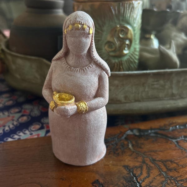 Ixchel - Mayan Aztec Fertility Moon Goddess Statue Doula Midwife Gift ...